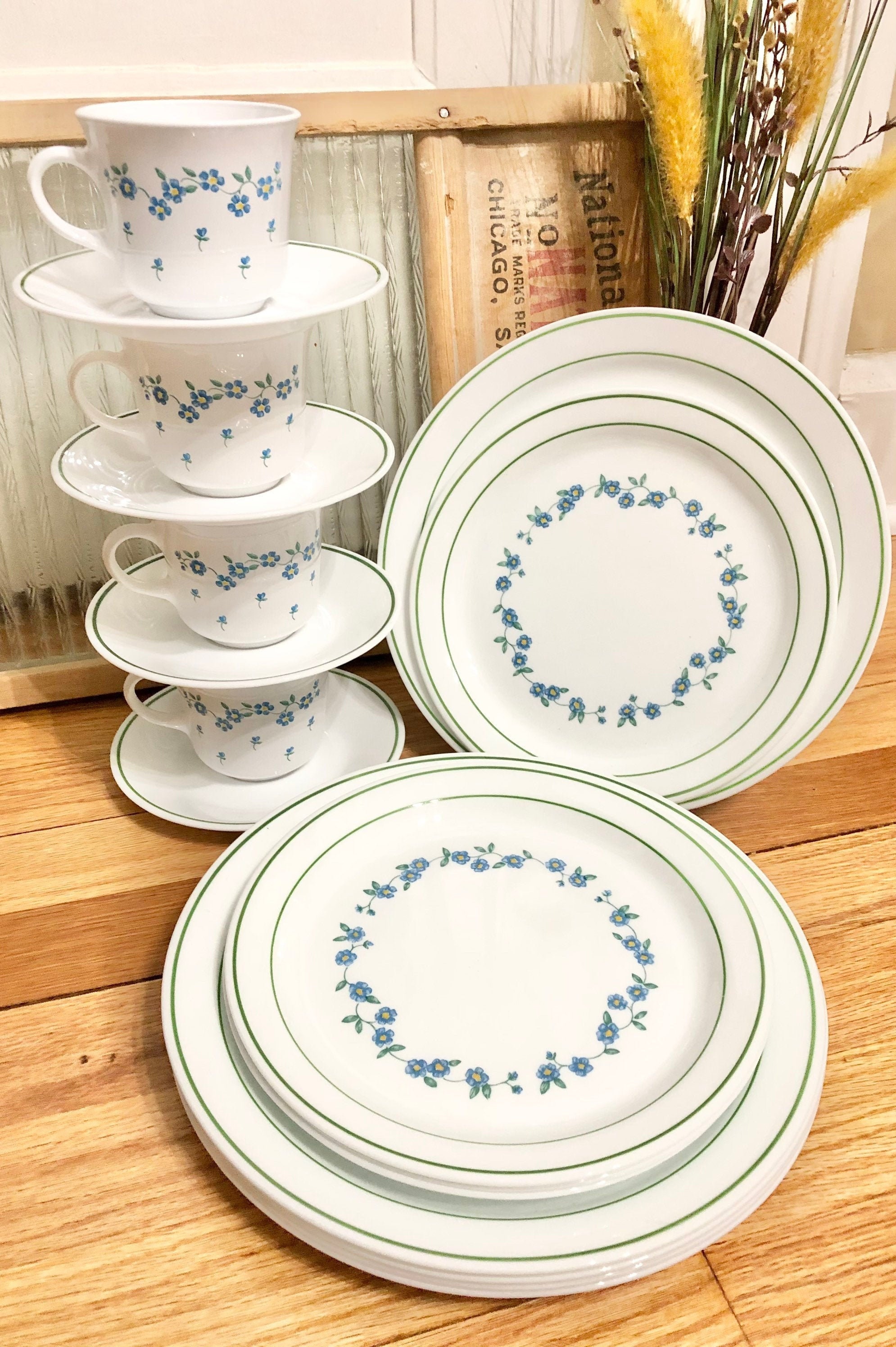 Vintage Corelle/Corning Forget Me Not Dinnerware 16 Piece Set | Etsy