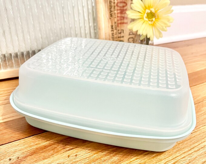 Vintage Tupperware Meat Marinating Container #1294-7 in Mint Green ...