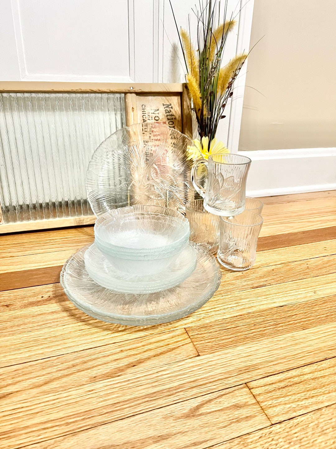 Vintage Arcoroc Dinnerware Set / Arcoroc France Clear Canterbury Flower ...