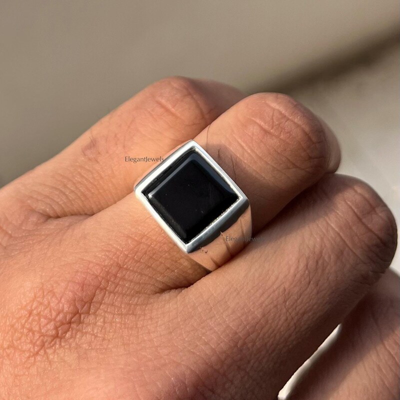 Onyx Signet Ring - Etsy