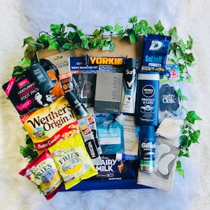 MEN’S HAMPER BOX Birthday Hamper for Him, Man Gift Hamper, Care Package ...