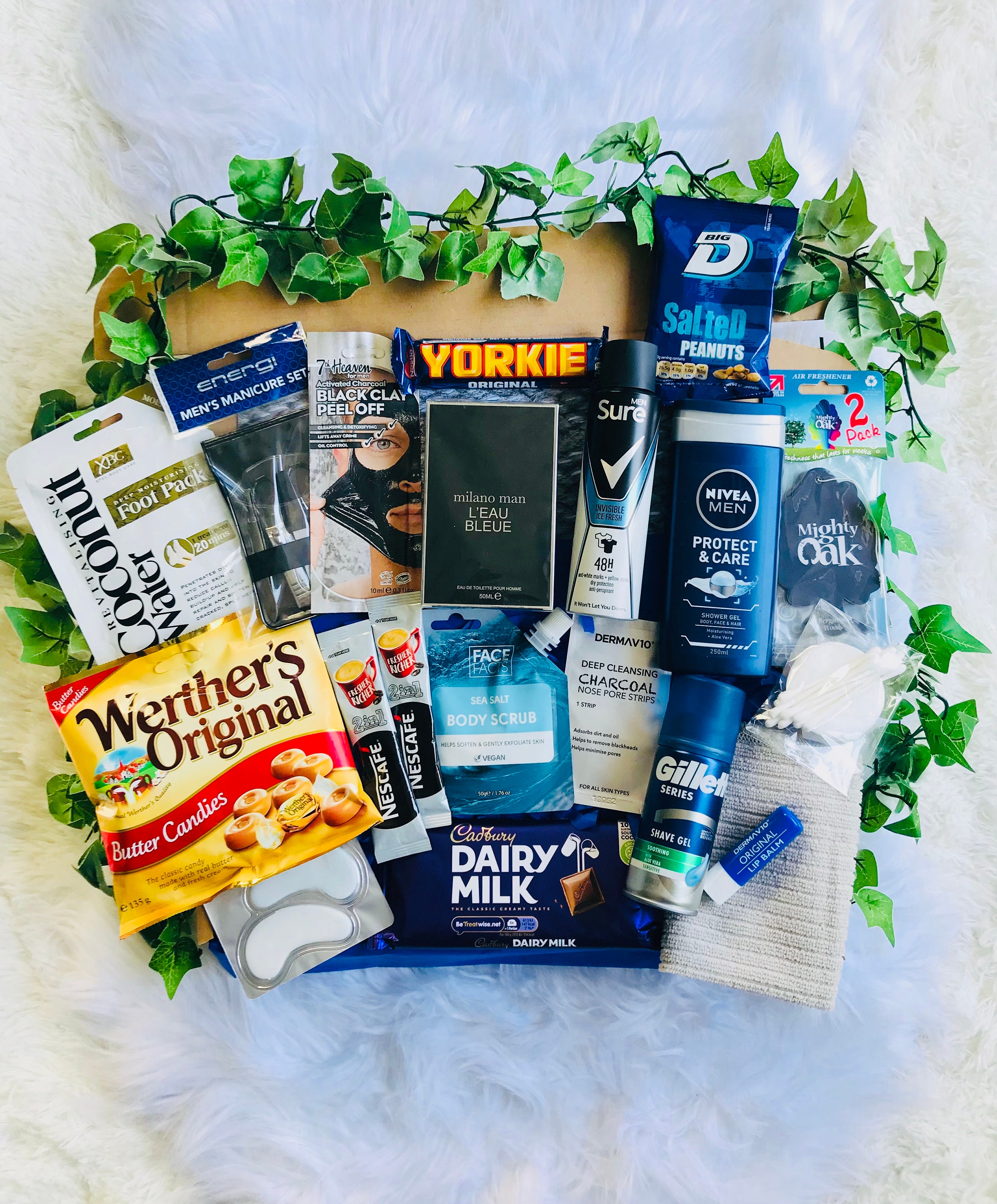 MEN’S HAMPER BOX Birthday Hamper for Him, Man Gift Hamper, Care Package ...