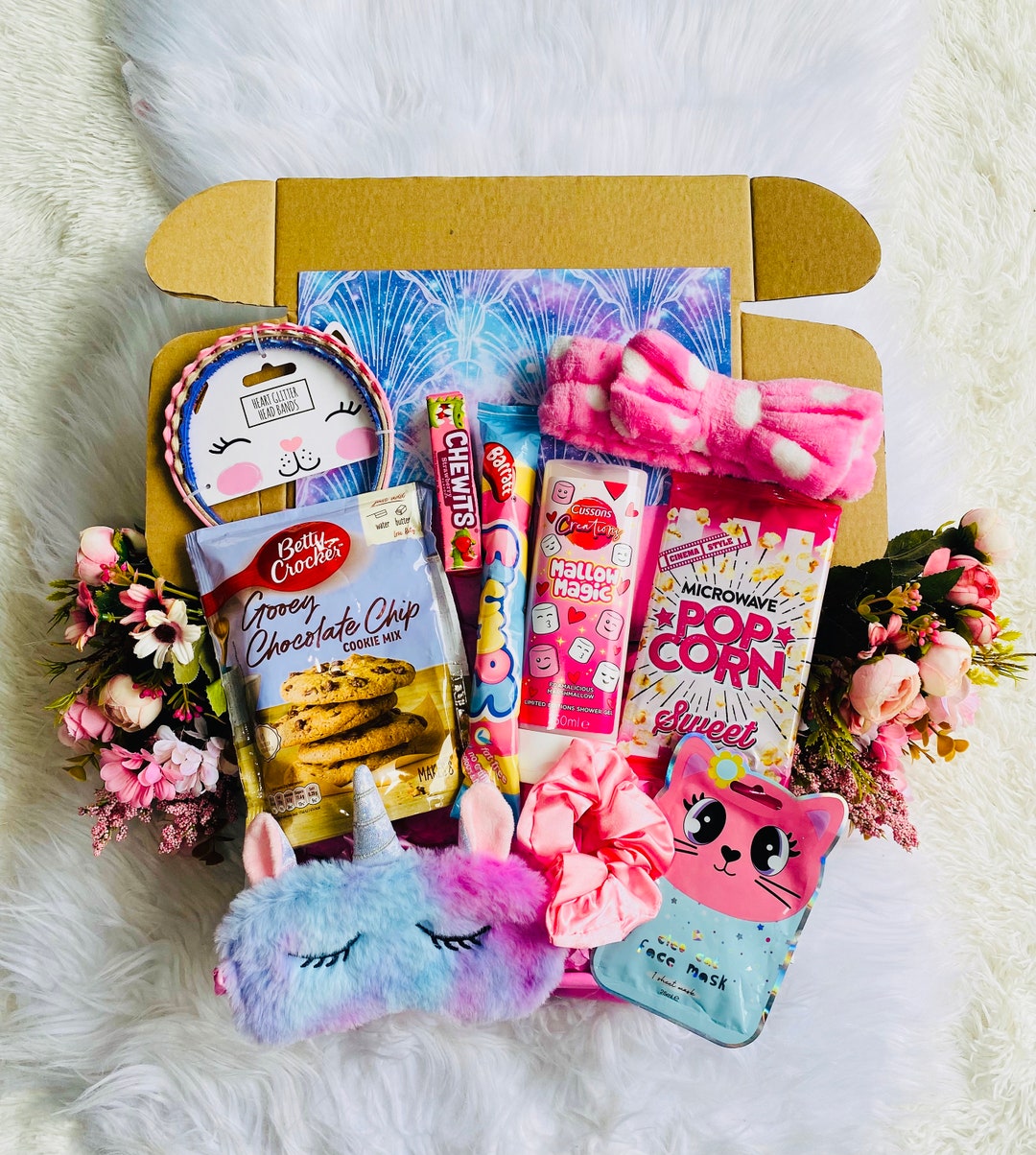 GIRLS TREAT BOX, Little Girls Birthday Gift Box, Pamper Hamper for ...