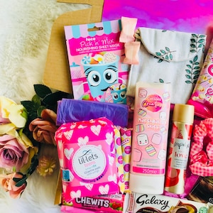 GIRLS FIRST PERIOD Starter Kit for Her, Self Care Package for Teenage ...