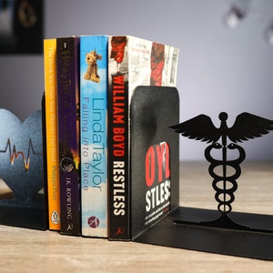 Medical Bookends Black Heart Pulse Book Ends Unique Metal Doctor Office ...