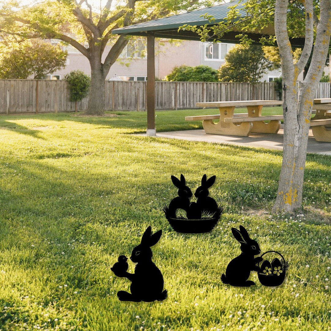 Metal Yard Art Easter Bunny Garden Stakes Rabbit Outdoor Spring Metal ...