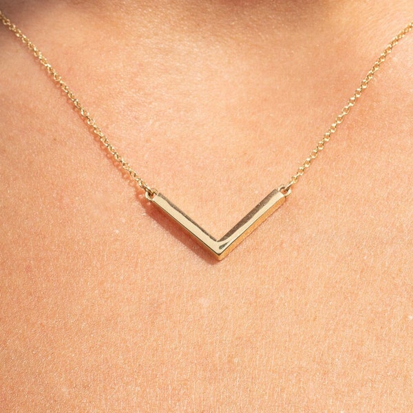 V Necklace - Etsy