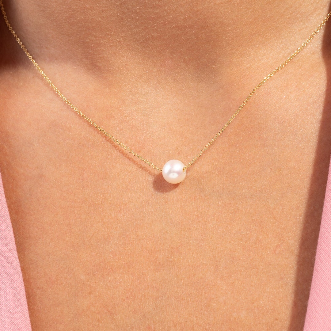 14k Solid Gold Pearl Pendant Necklace: Dainty Freshwater Pearl - Etsy
