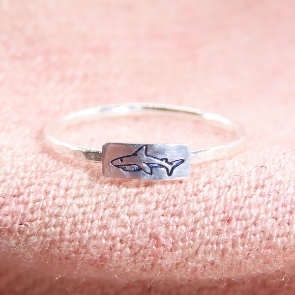 Shark Ring - Etsy