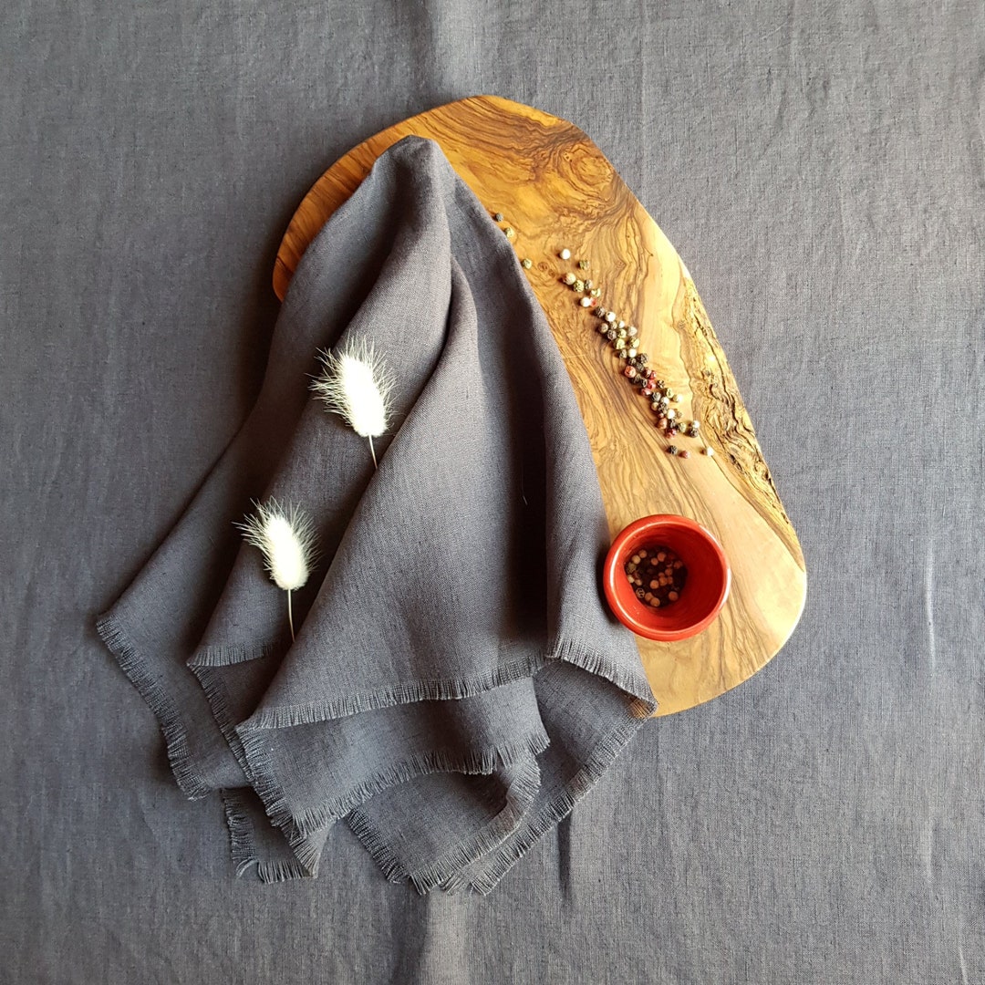 Charcoal Gray Linen Napkins, Frayed Edge - Italian Linen, OEKOTEX ...