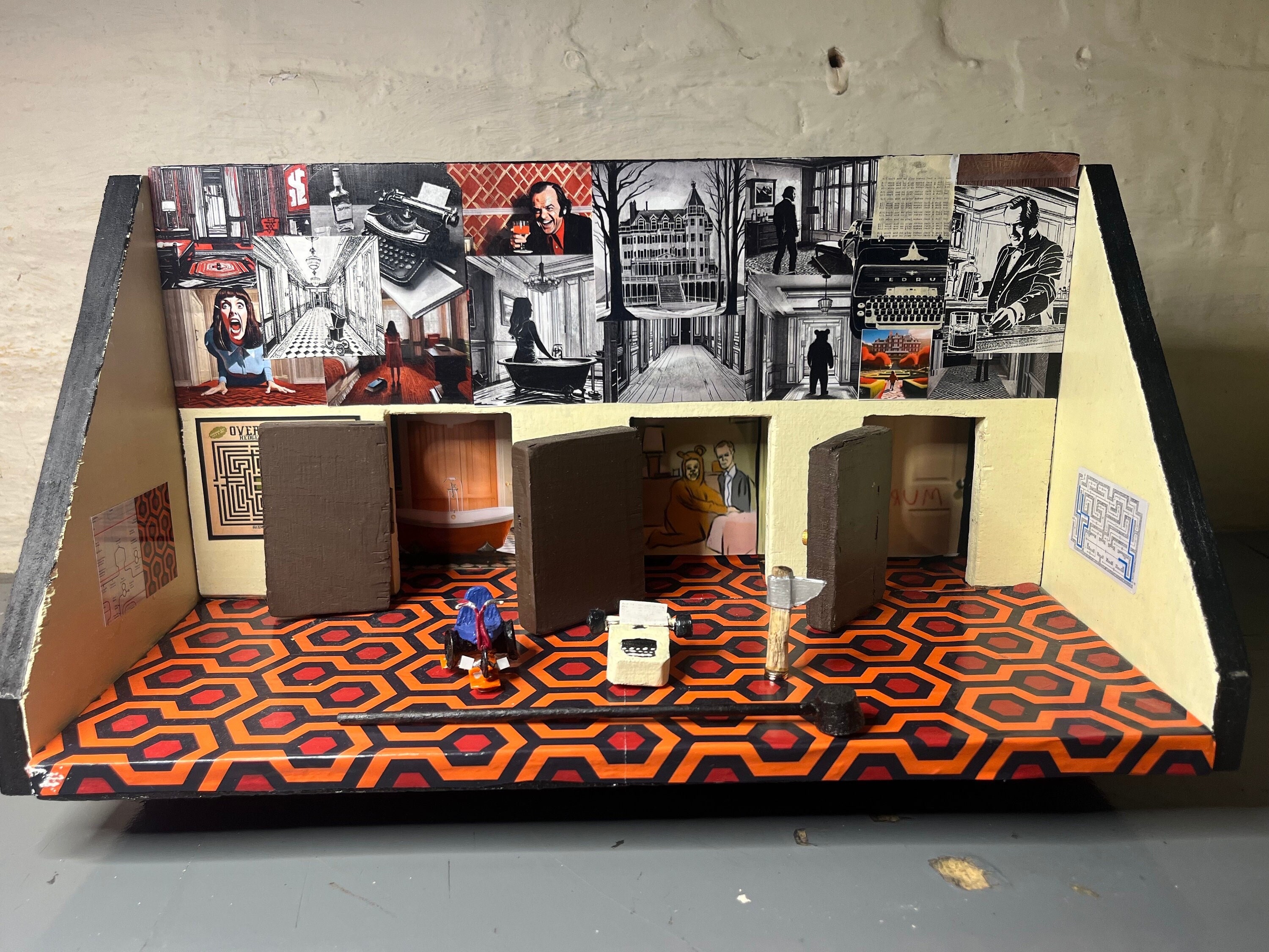 The Shining Horror Dollhouse: the Overlook Hotel Rrplica. - Etsy UK