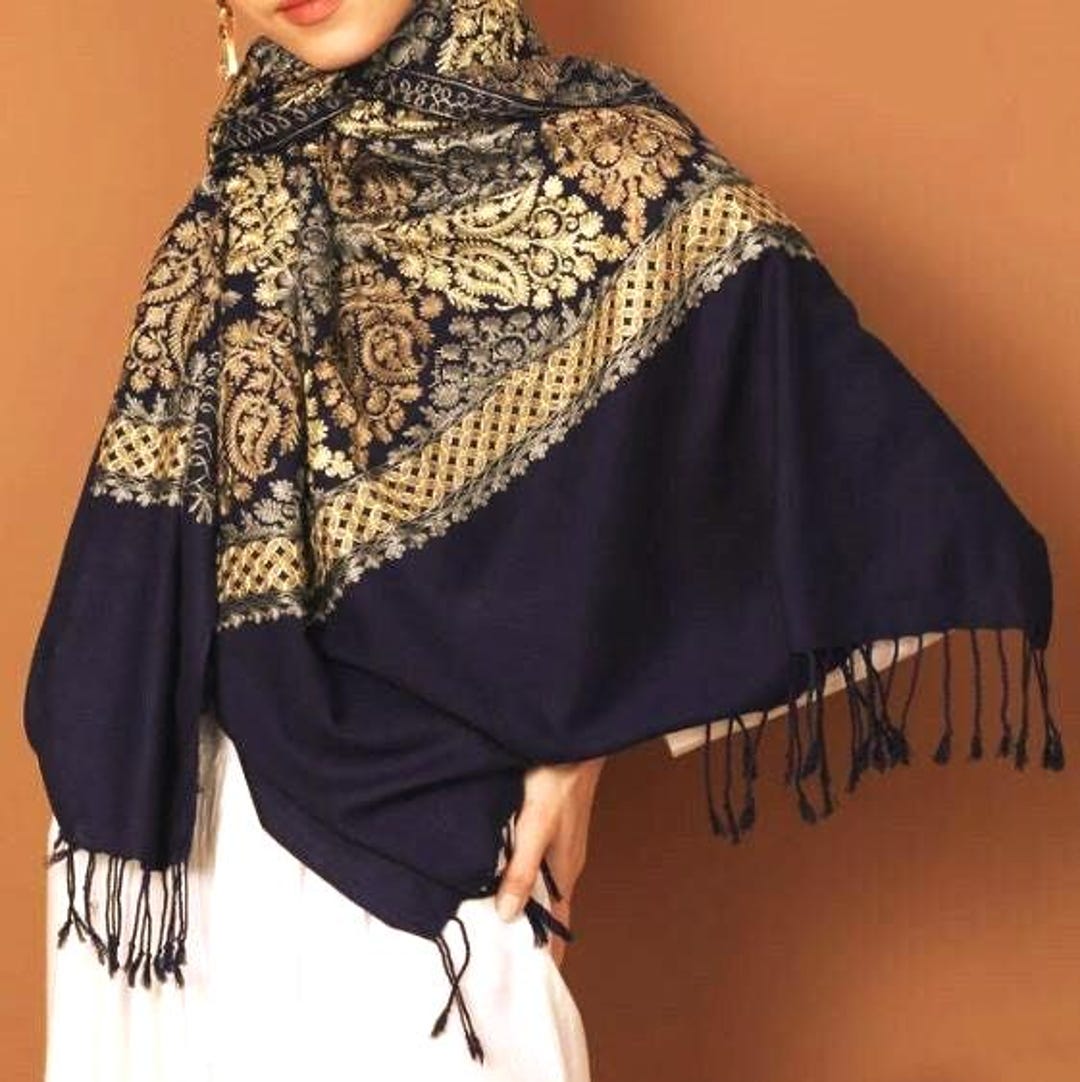 Light Weight and Soft Blue Pashmina Cashmere Nalki Embroidery Needle ...