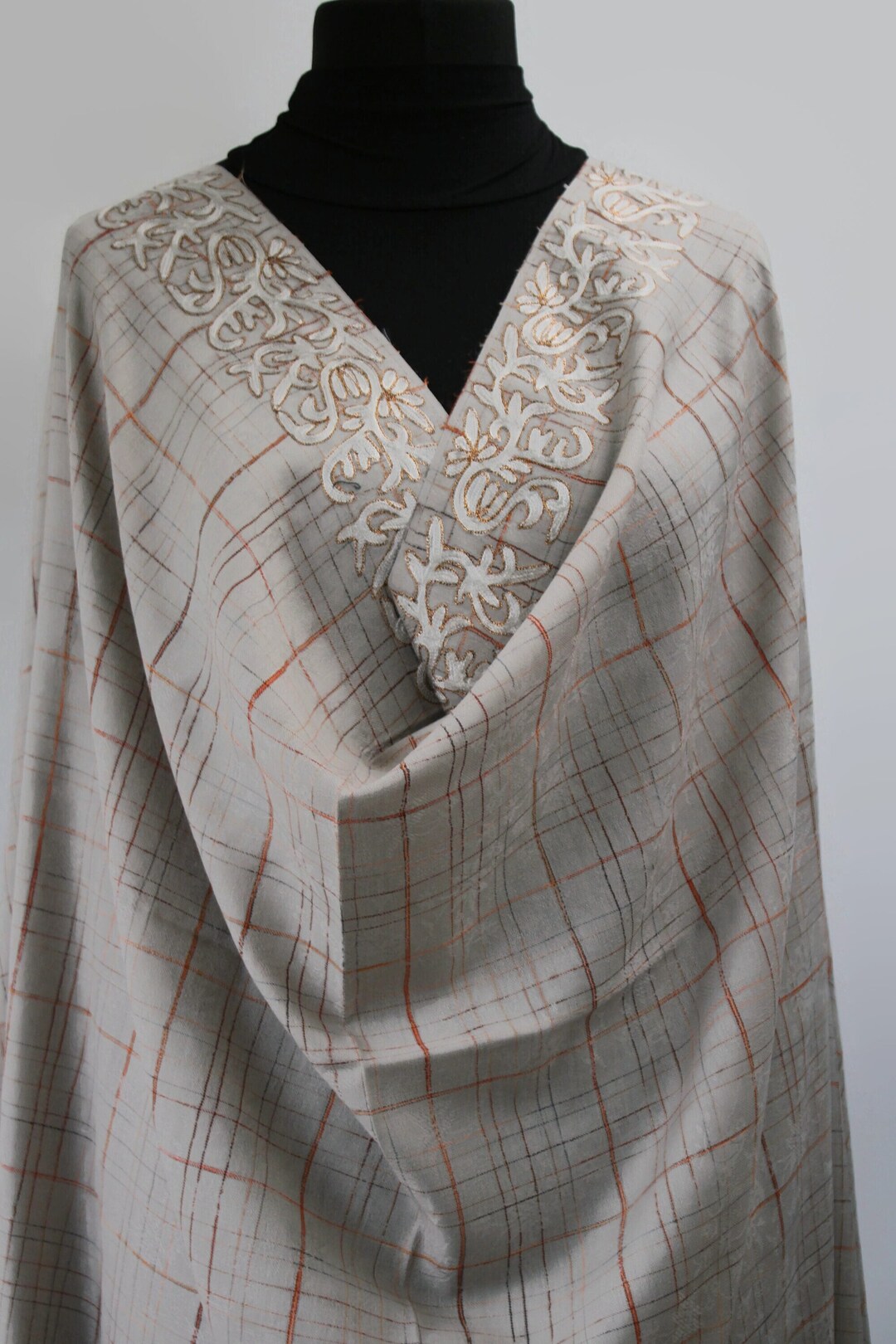 Large Grey Nalki Wool Embroidered Shawl, Winter Wrap, Scarf (40 X 80 ...