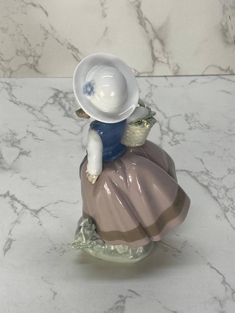 Lladro Figurine: Girl With Flower Basket, #5221 - Etsy