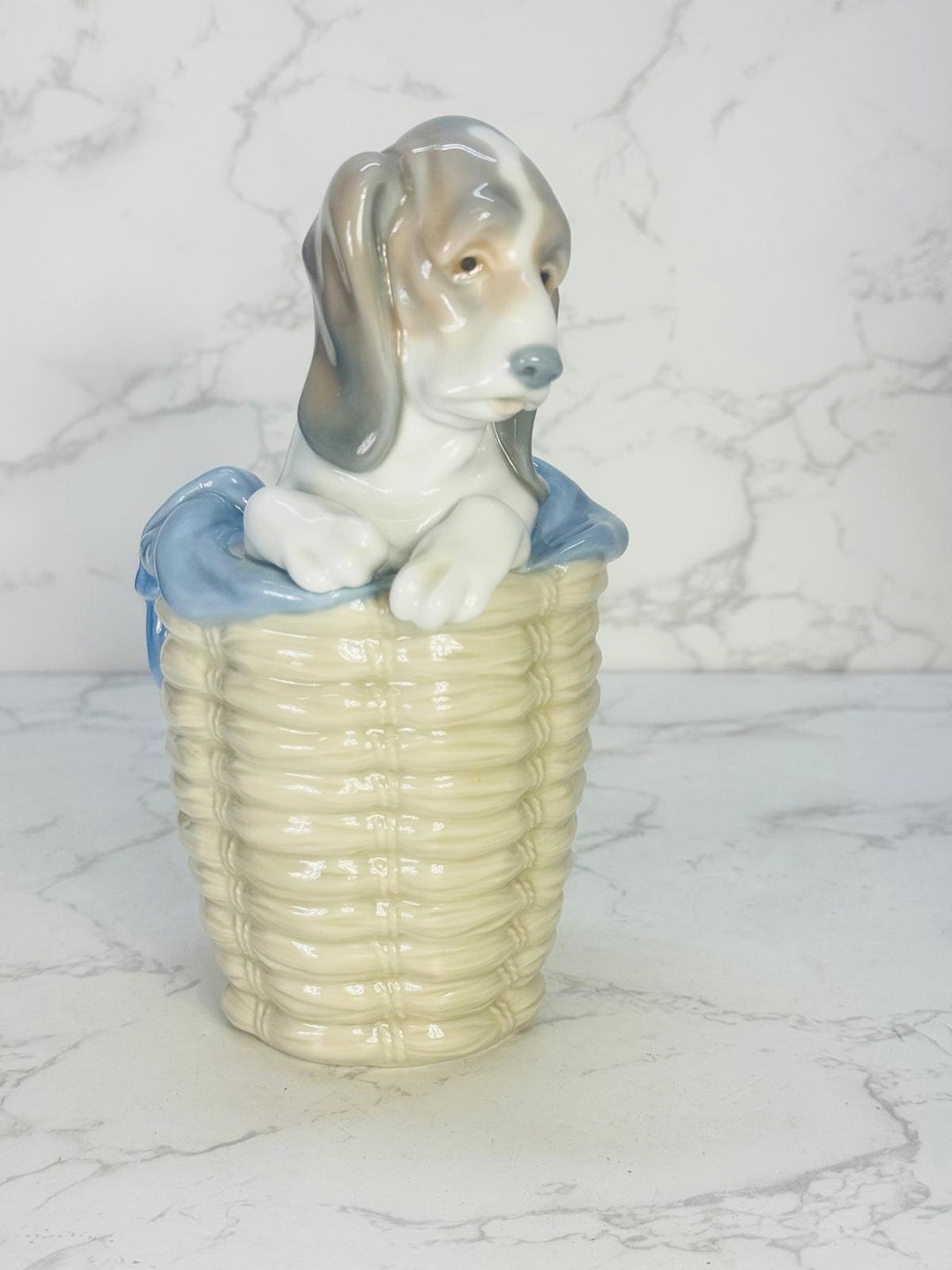 Vintage Lladro Basset Hound Dog in Basket Figurine #1128 - Etsy
