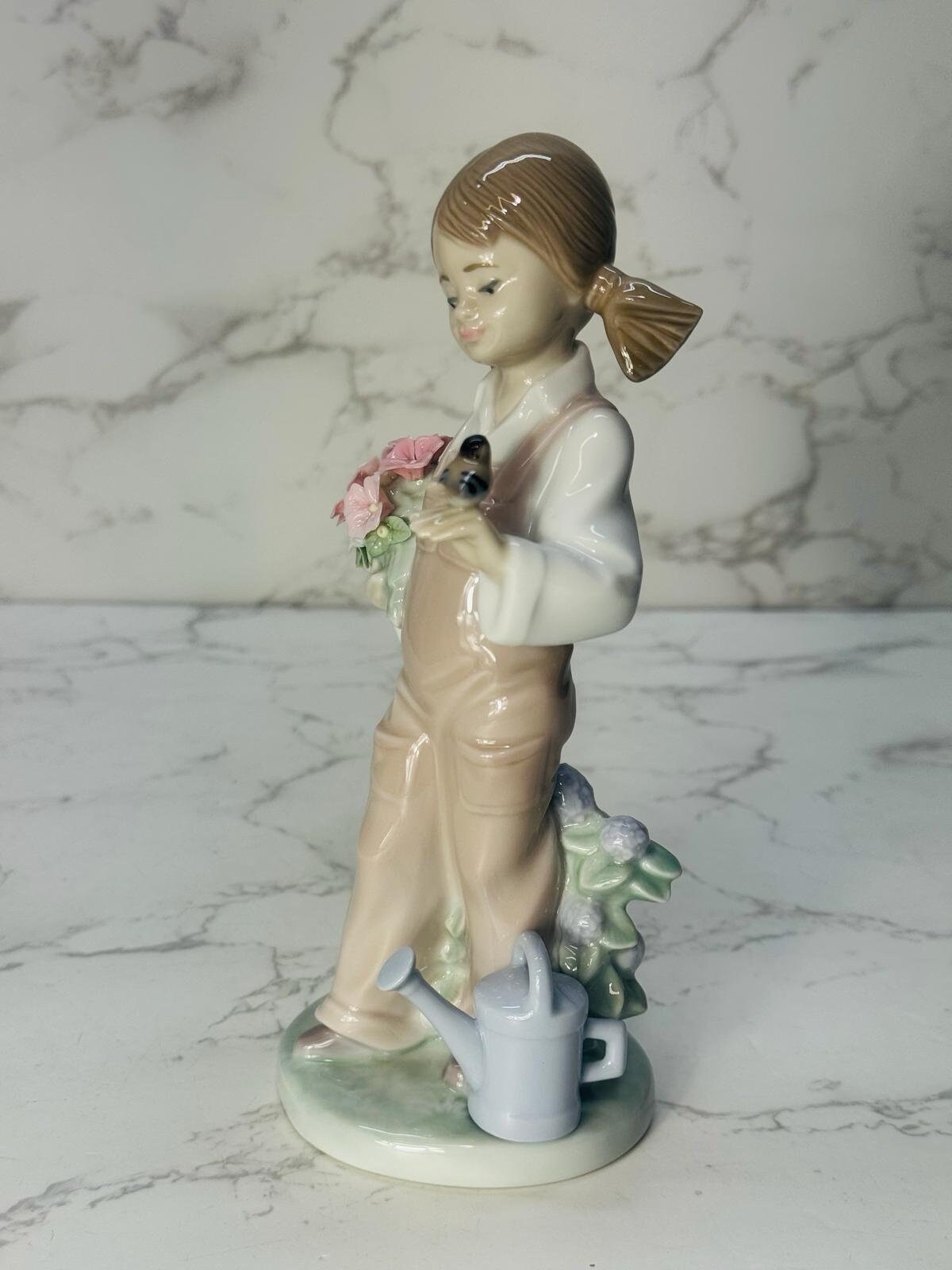Lladro Porcelain spring Figurine 5217 Girl With Flowers & Bird - Etsy