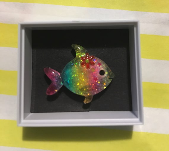 Sparkly Rainbow Fish