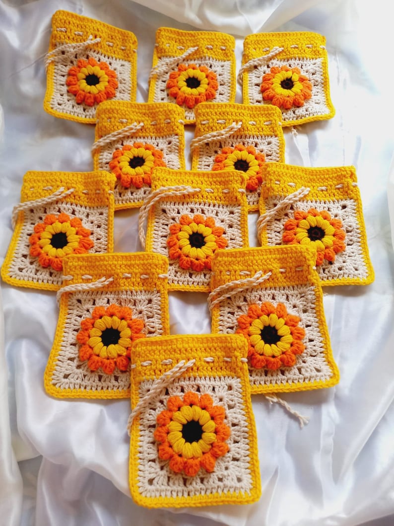 Drawstring Mini Bag, Granny Square Mini Purse, Handmade Pouches ...