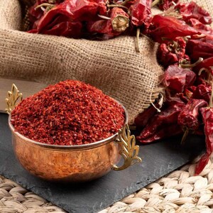 Red Urfa Chilli Flakes Pul Biber Hot for Delicious - Etsy