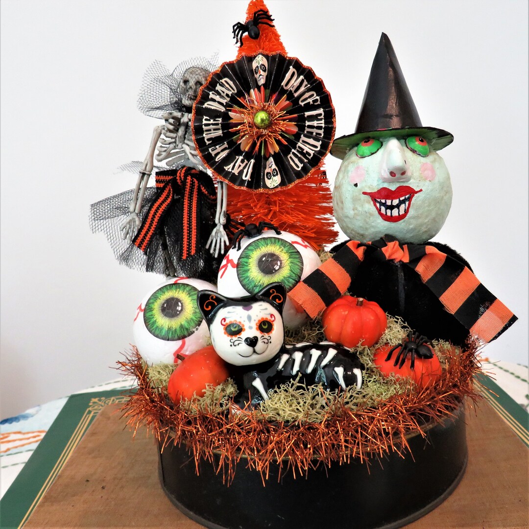 OOAK Vintage Halloween "day of the Dead" Eyeball Diorama / Decoration ...