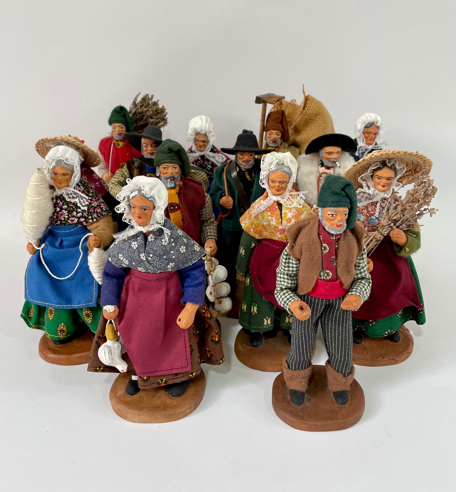 Lot 14 santon de Provence M. Key | Etsy