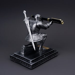 Personalized Knight DESK PEN HOLDER With Engraved Brass Name Plate ...