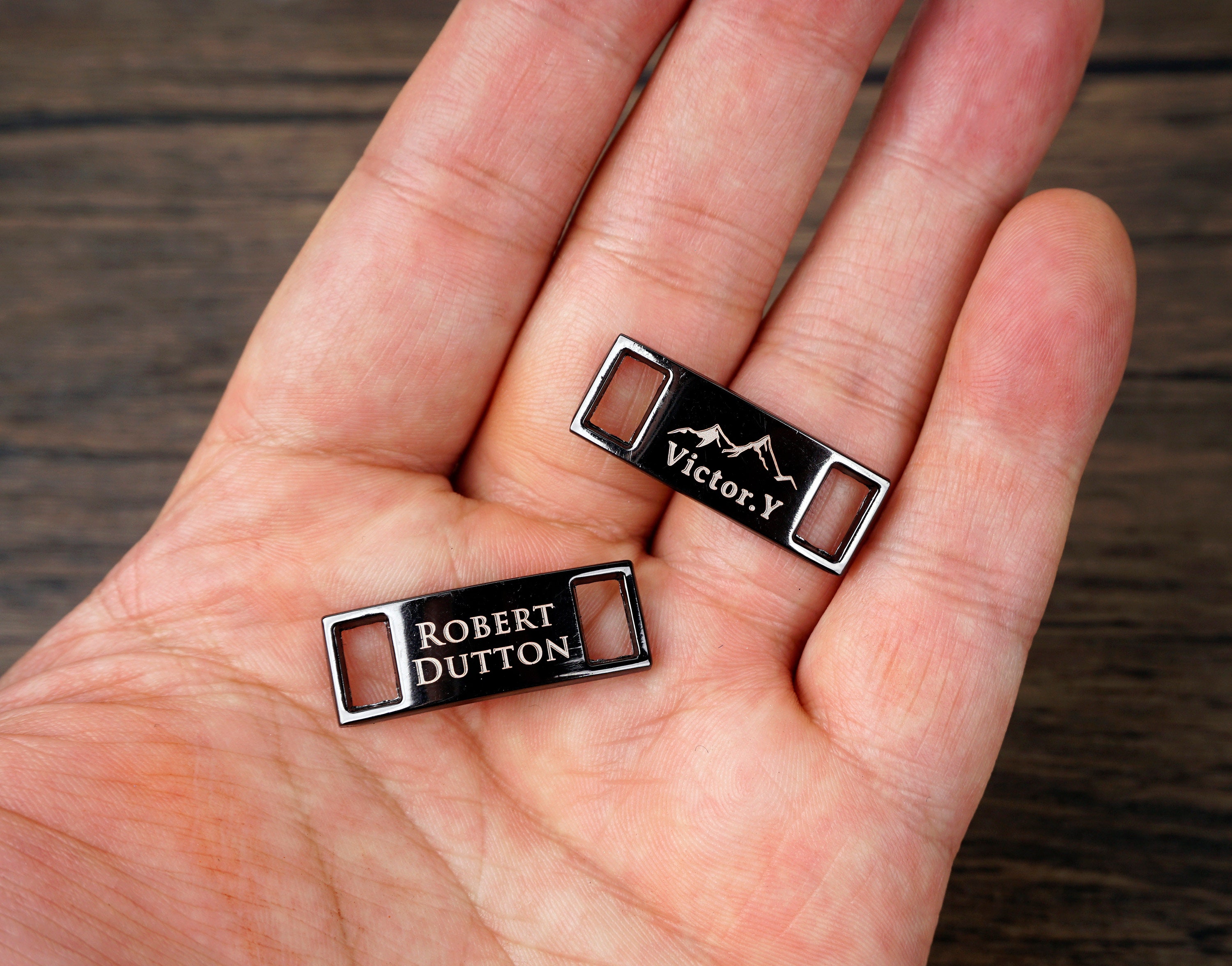 Personalized METAL SHOE TAGS With Engraved Christmas Gifts - Etsy