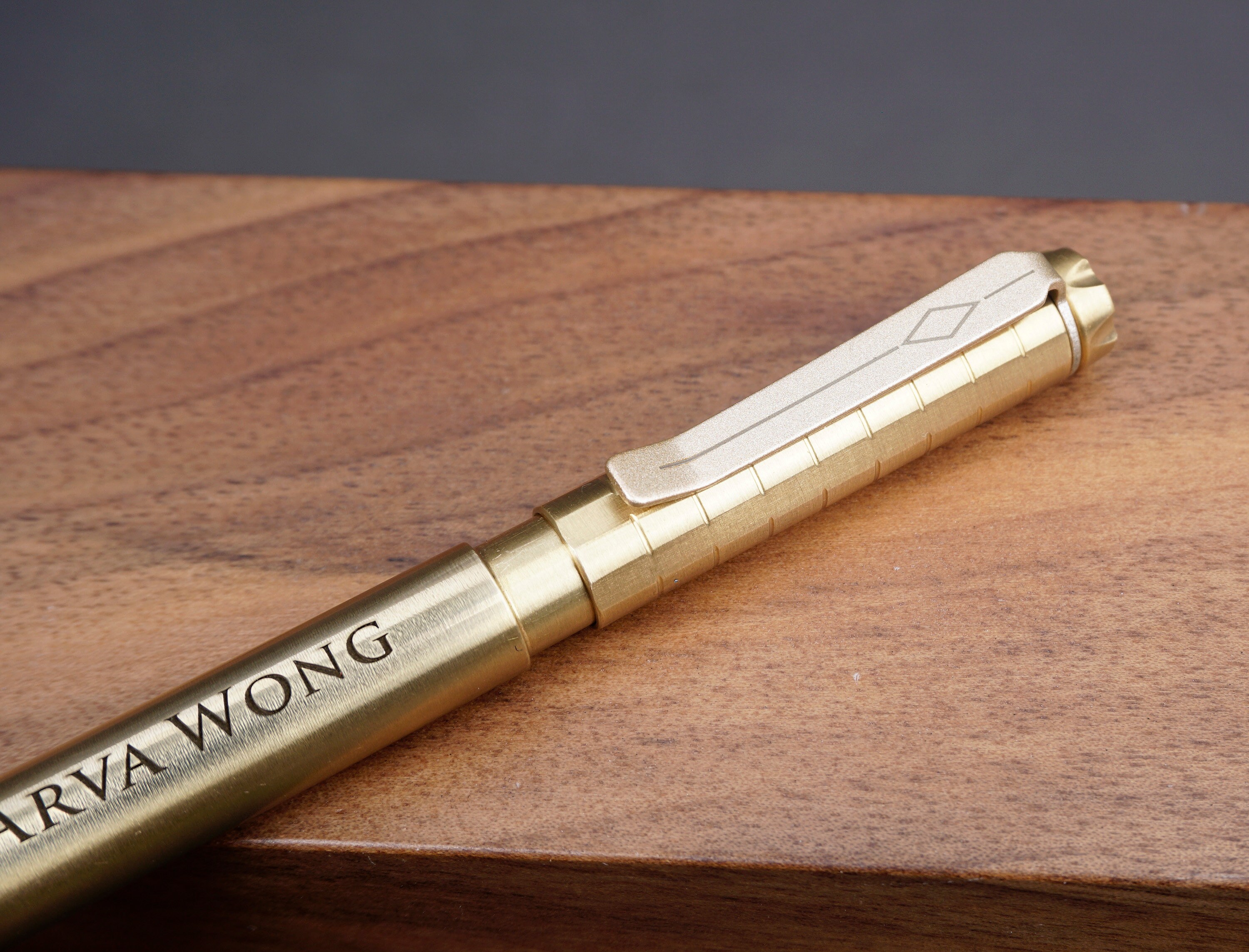 Personalized EDC Men Ballpoint Tactical Pen Magnetic Retractable With ...