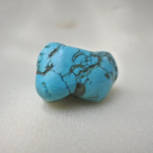 35.7g Rare Turquoise Stone - A Beautiful Natural Gem for Your ...