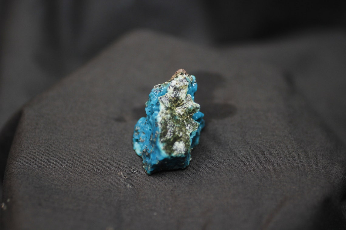 17g. Chrysocolla Specimens in Cool Colors | Chrysocolla | Copper | for ...