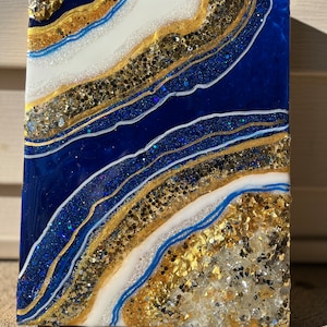 Resin Geode Art, Blue, White and Gold Geode Resin Painting. Modern Wall ...
