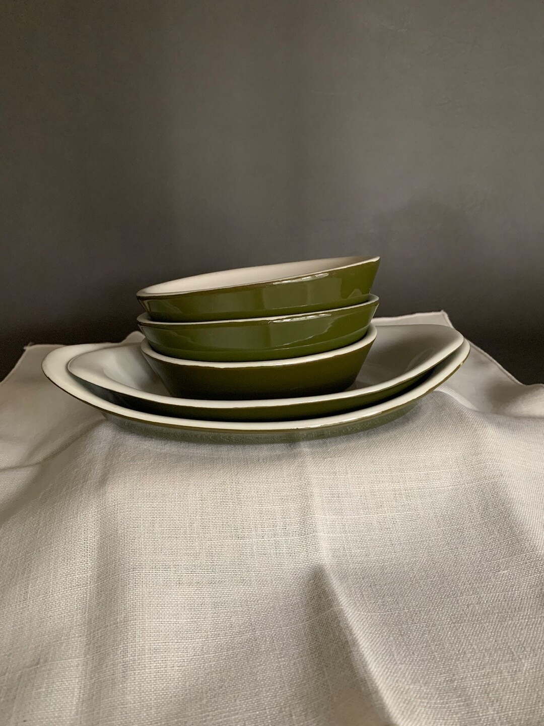 Vintage HALL Set of 5 Olive White Shallow Baking Dishes Oven Casserole ...