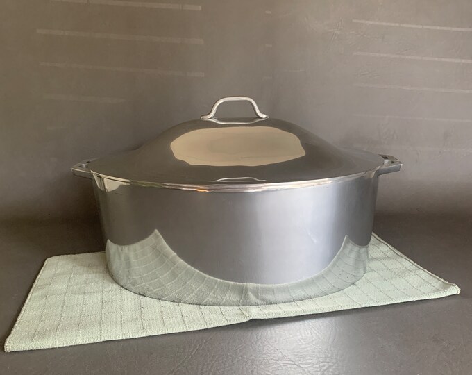 Vintage RANGE QUEEN Oval Roasting Pan Dead Stock Dutch Oven Cast ...