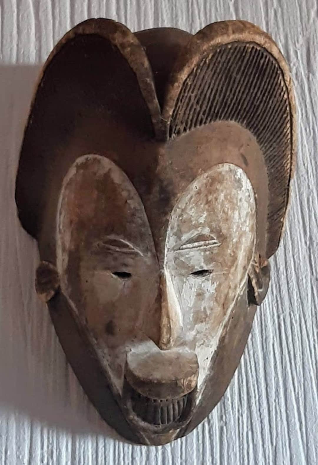 Vintage White Punu Okuyi Mask - Etsy