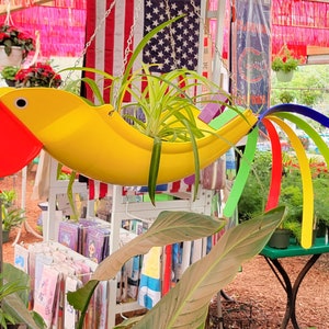 Sunny Parrot Hanging Planter: Colorful Bird Garden Decor - Etsy