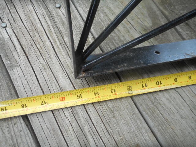 A Pair of Wagon Wheel Gussets Porch Braces Shelf Mounts 15" , Free ...