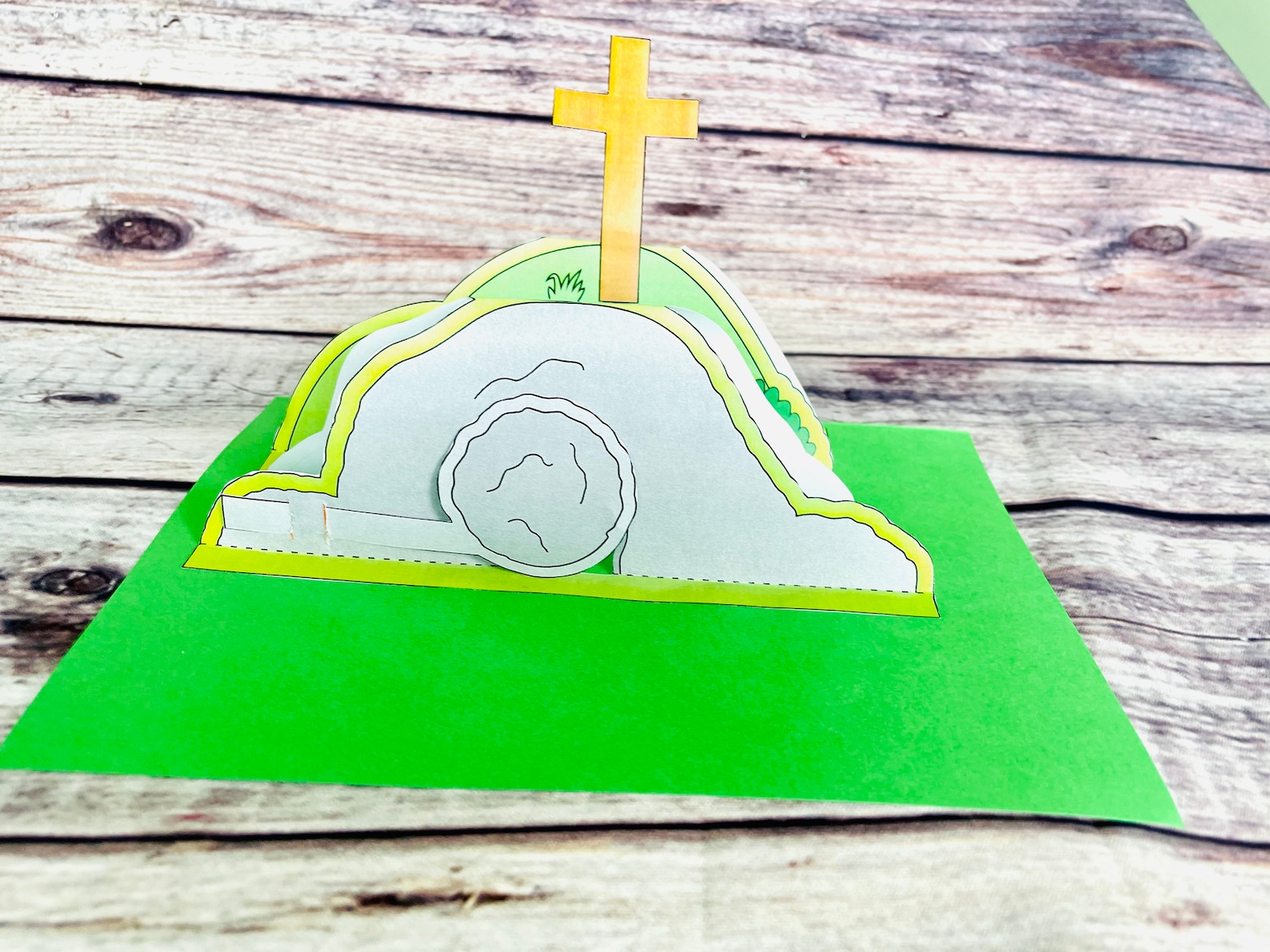 Simple Printable 3D Resurrection Garden- Comes With a Colouring Page ...