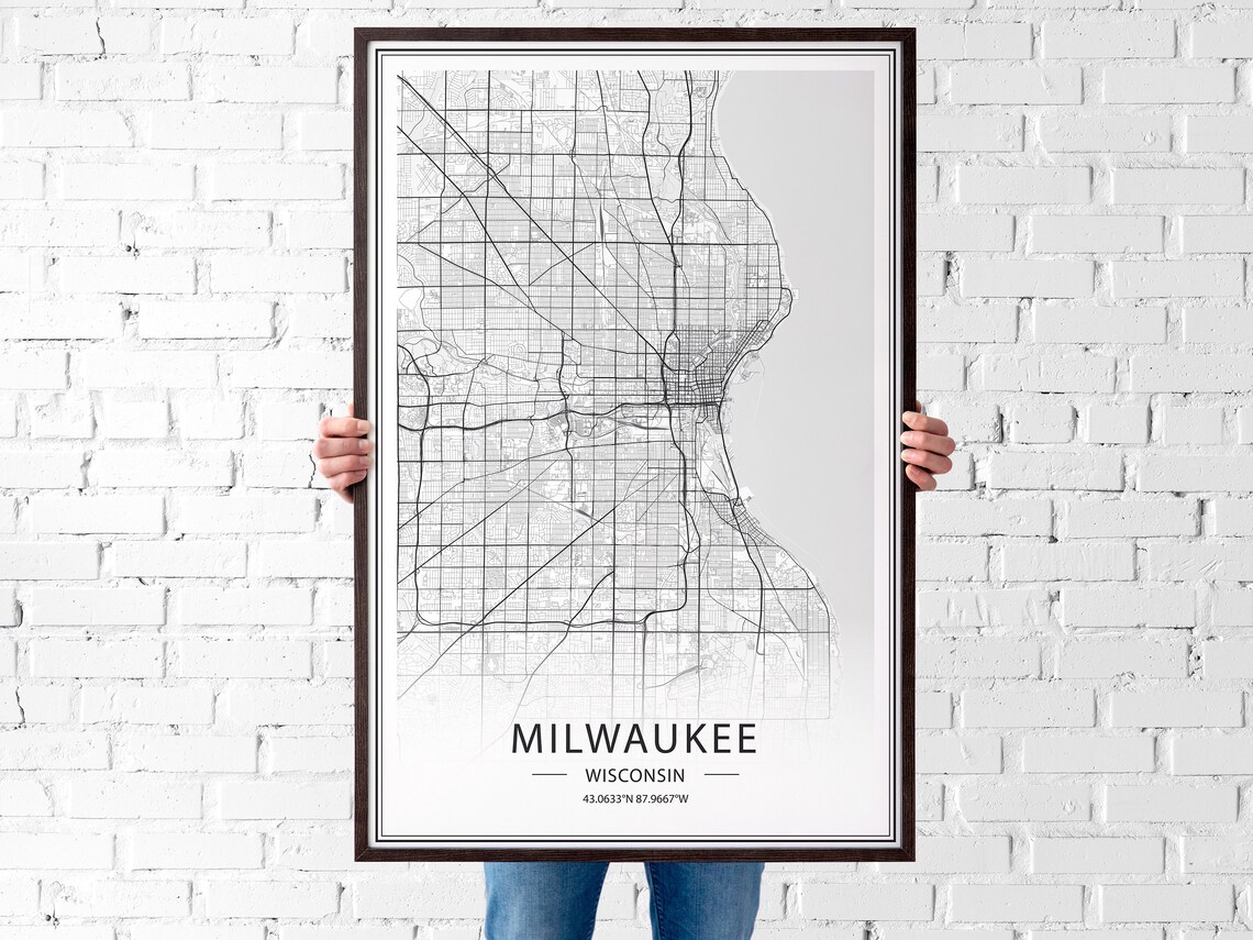Milwaukee Map Print, Wisconsin Map Poster, Milwaukee Street Map ...