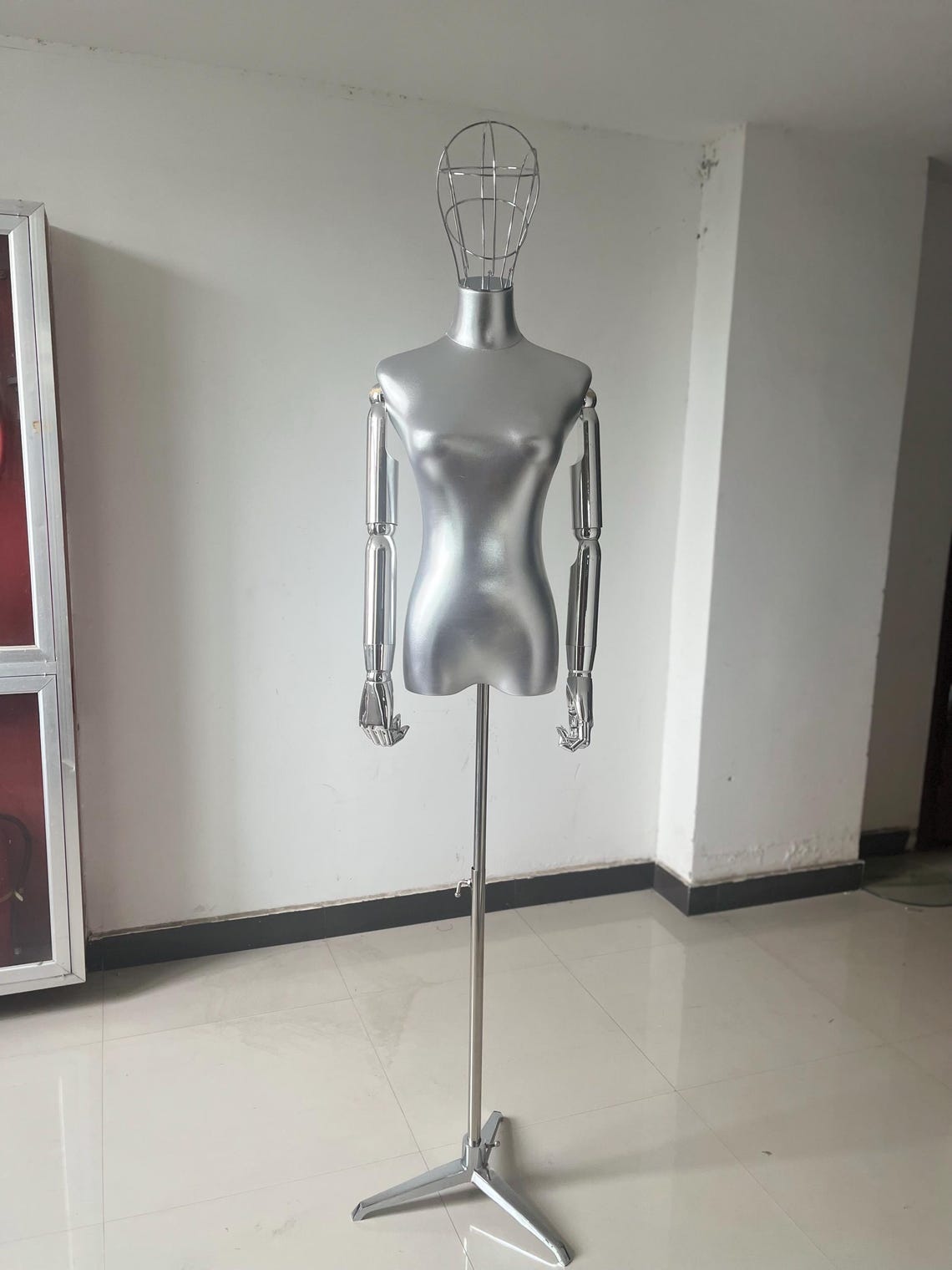 Silver Tripod Base Metallic Silver Color Female Mannequin Dress Form ...