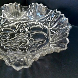 Vintage 11 Inch Pie Plate, Fluted Orchard Fruit Glass Pie Plate ...