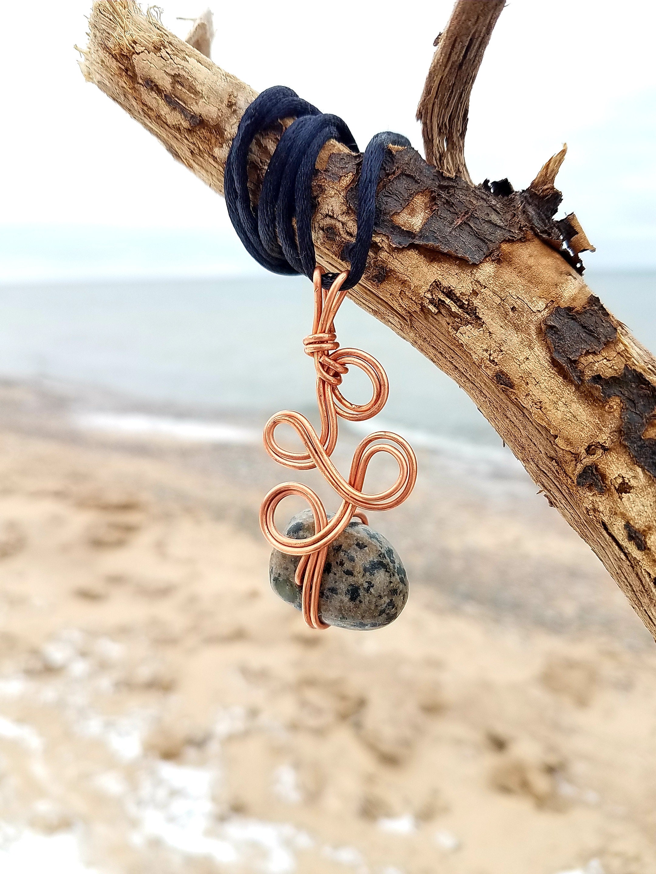 Looped Copper Yooperlite Pendant FREE 365nm UV Viewing | Etsy