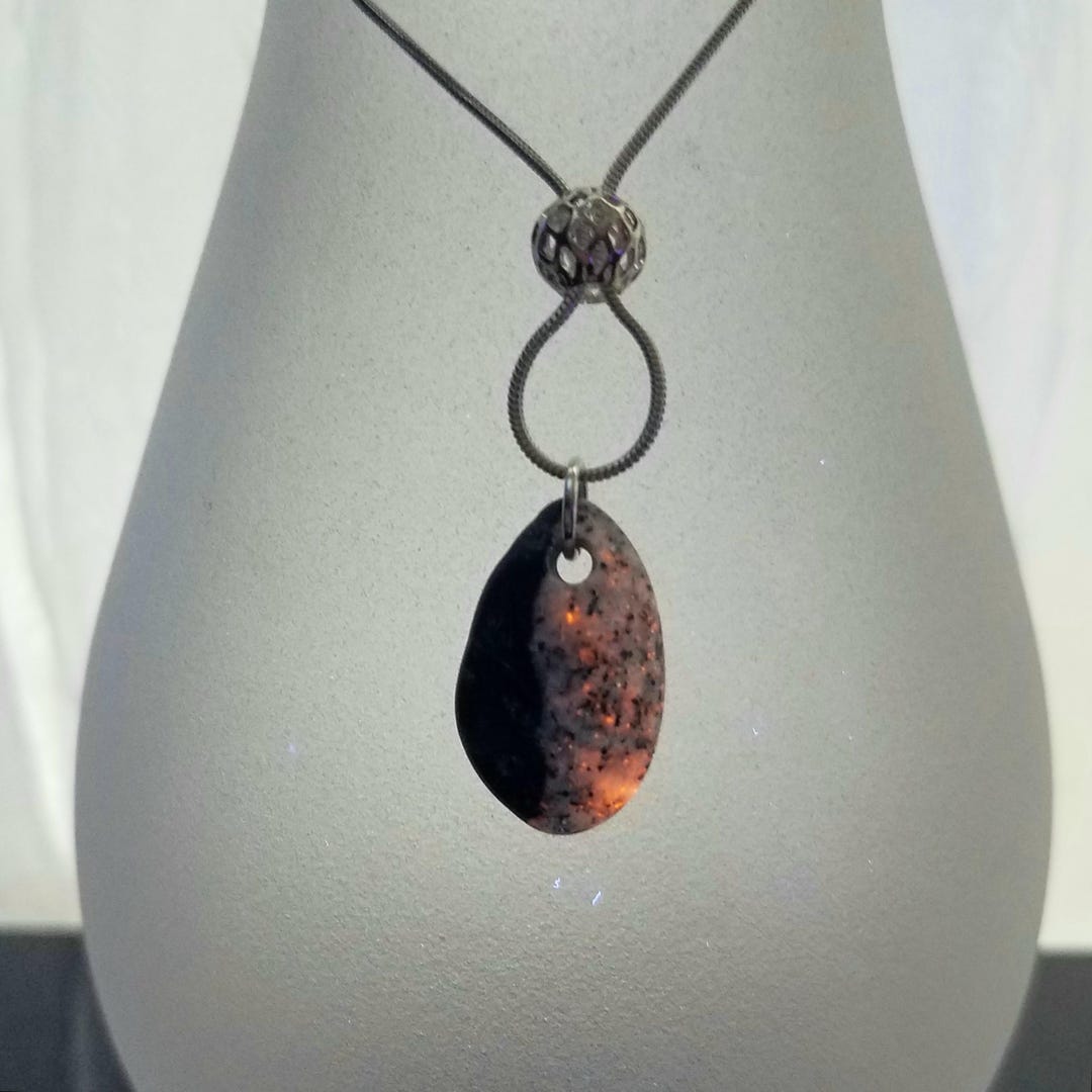 Yin and Yang Yooperlite Necklace, Fluorescent Sodalite. FREE 365nm UV ...