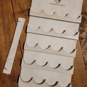 Wristlet Disc Display Board SVG - Etsy