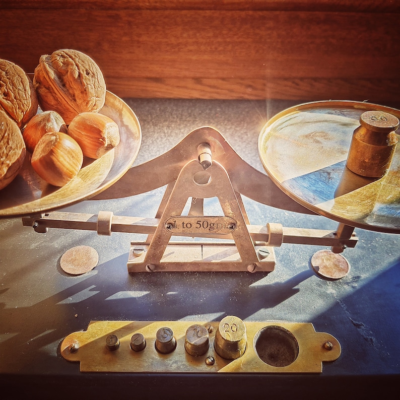 Kitchen Balance Scale Antique Style Brass and Wood Vintage | Etsy