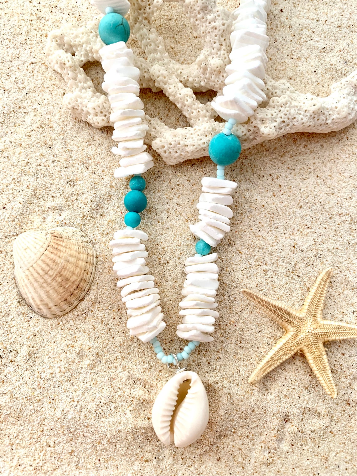 White Puka Shell Necklace With Seashell Pendant Charming and Stylish ...