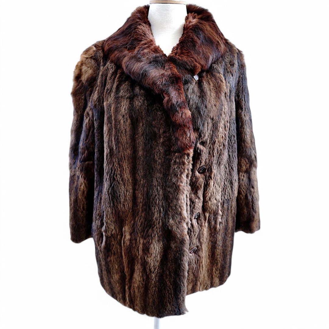 Long Hair Real Fur Coat. Vintage Brown Fur. Ladies Ombre Classic Fur ...