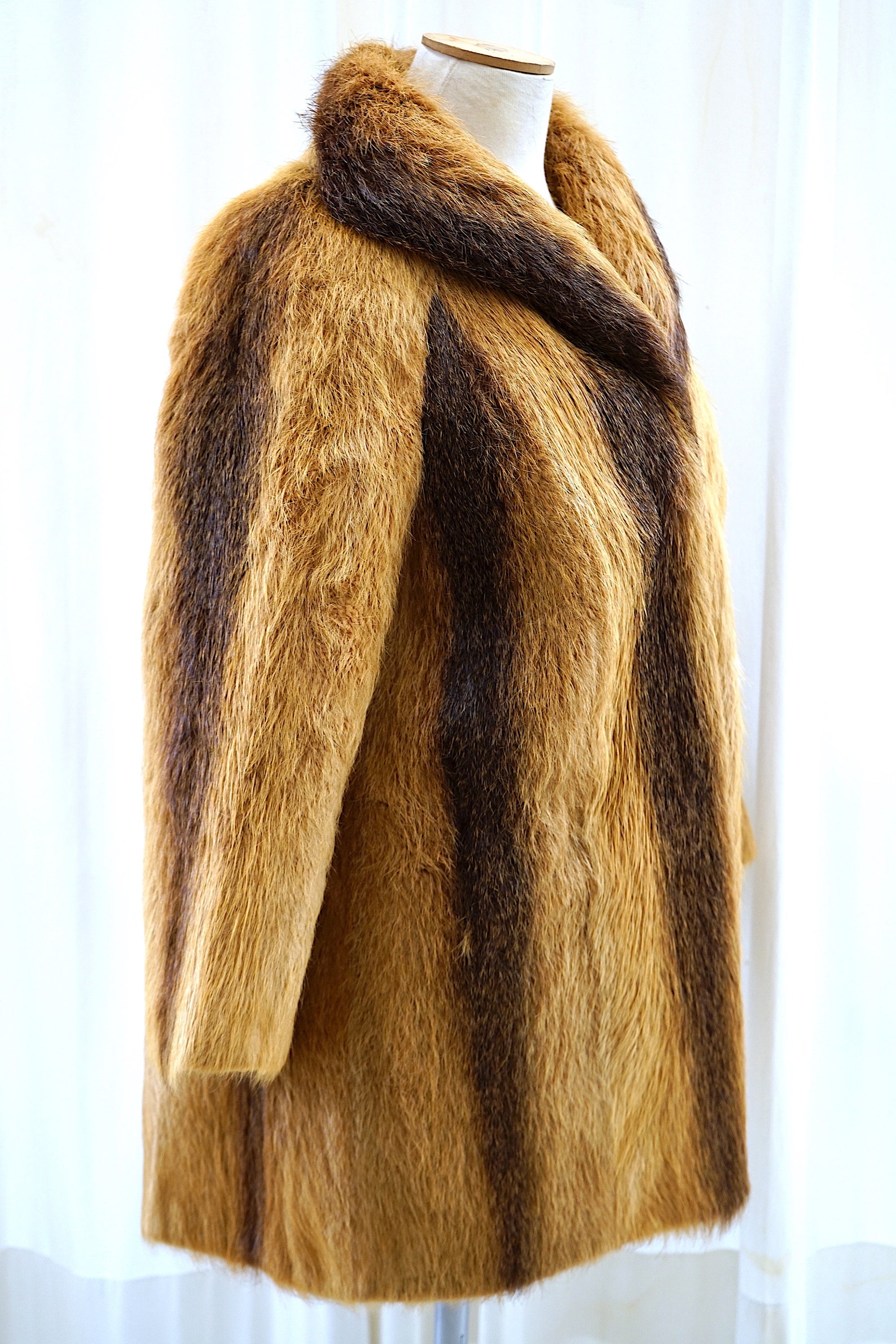 70's Real Fur Coat. Vintage Long Fur Jacket. Women Fur - Etsy