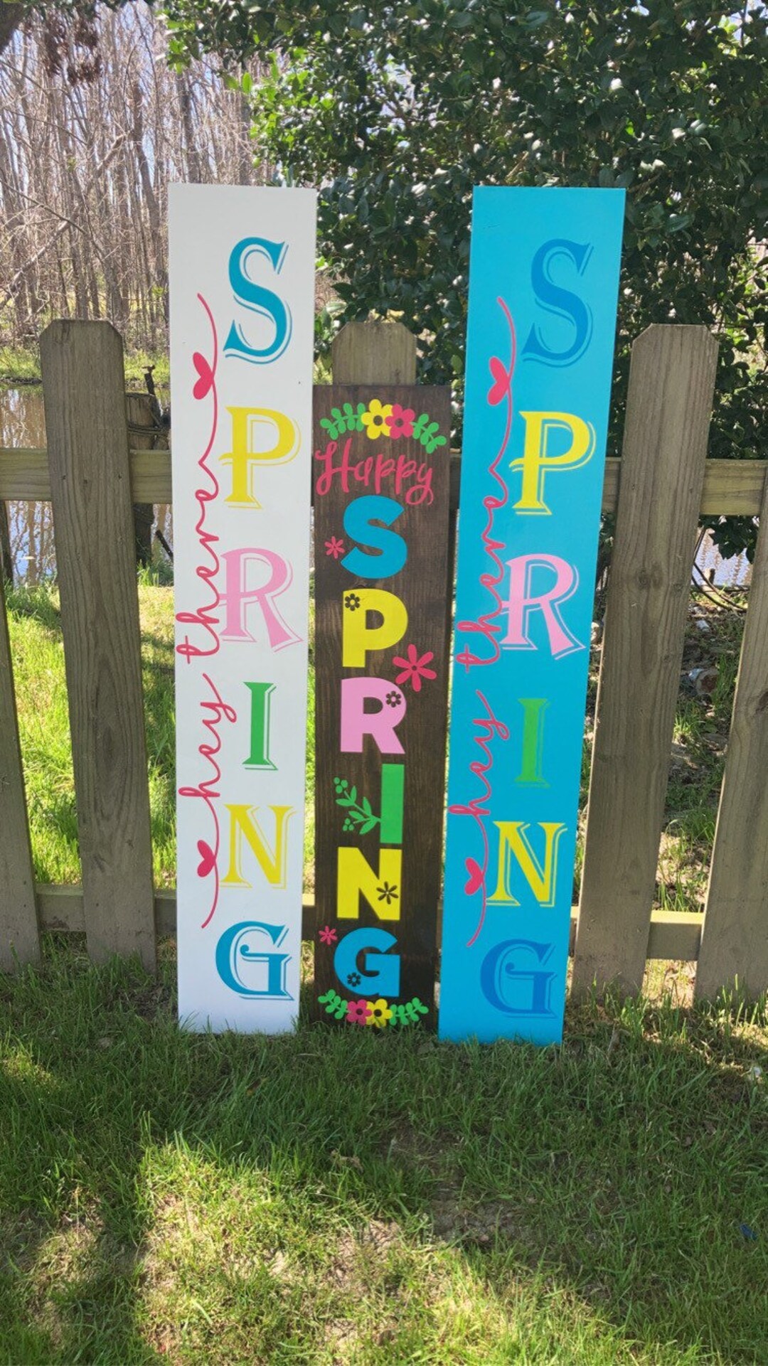 Welcome Spring Signs