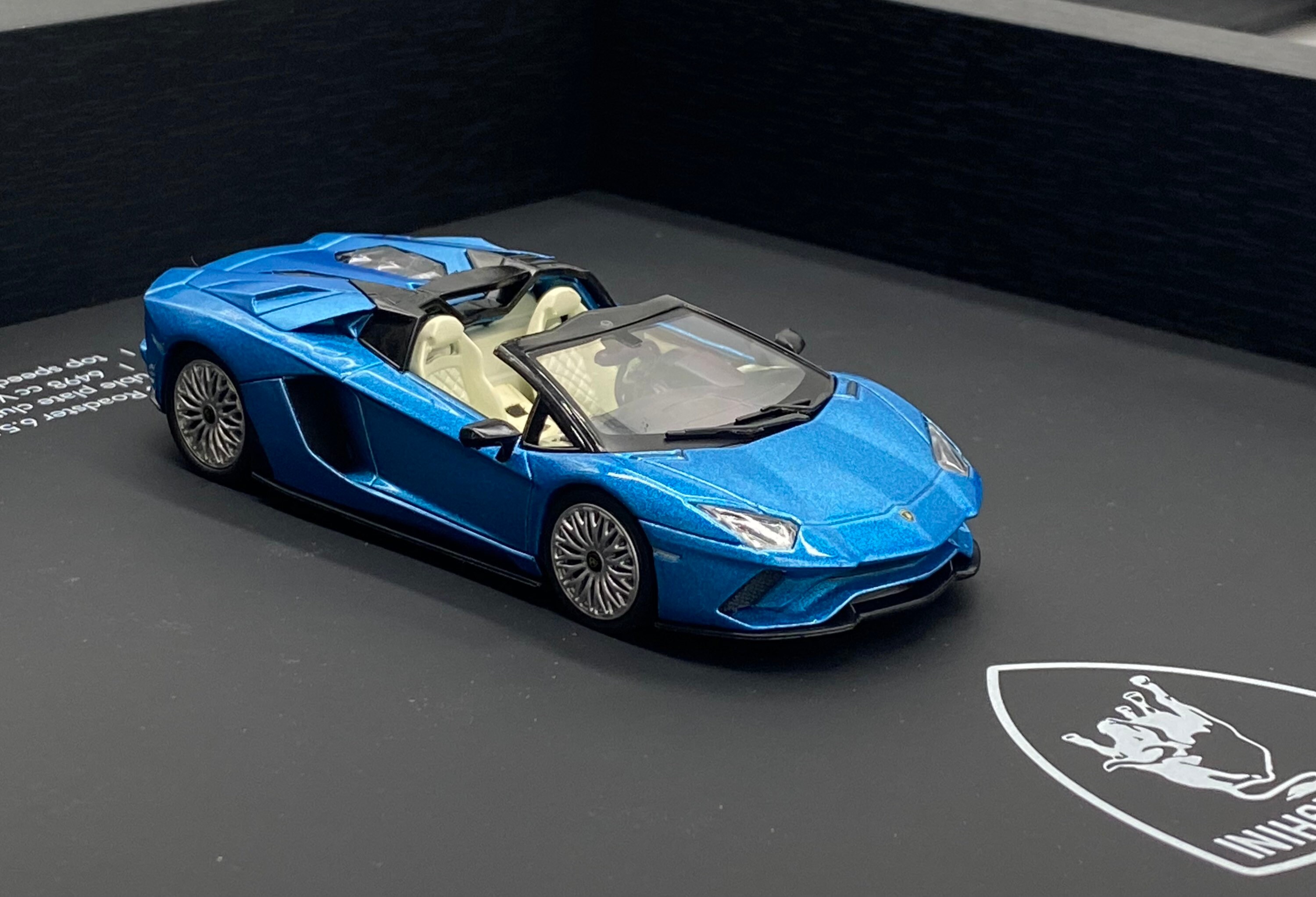 FRAMEDWHEELS Lamborghini Aventador S Roadster 6.5 V12 - Etsy