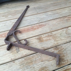 Antique Large Wrought Iron SIGN HOLDER Hanger Wall Mount Sign Hanging ...